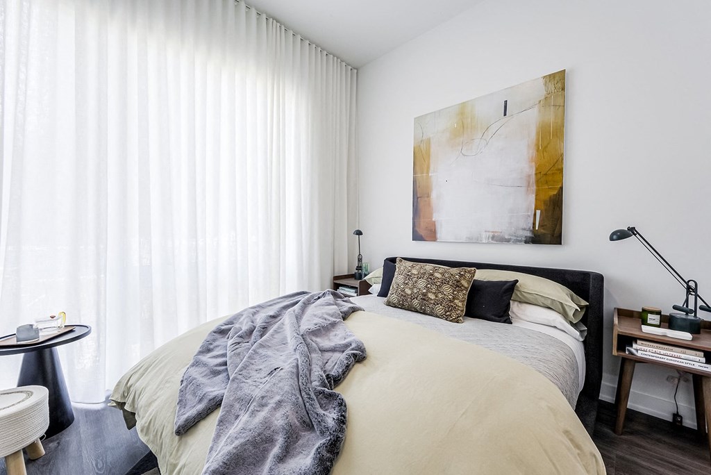 One Eighty Five Apartments, 185 Enfield Place, Mississauga, ON - RentCafe